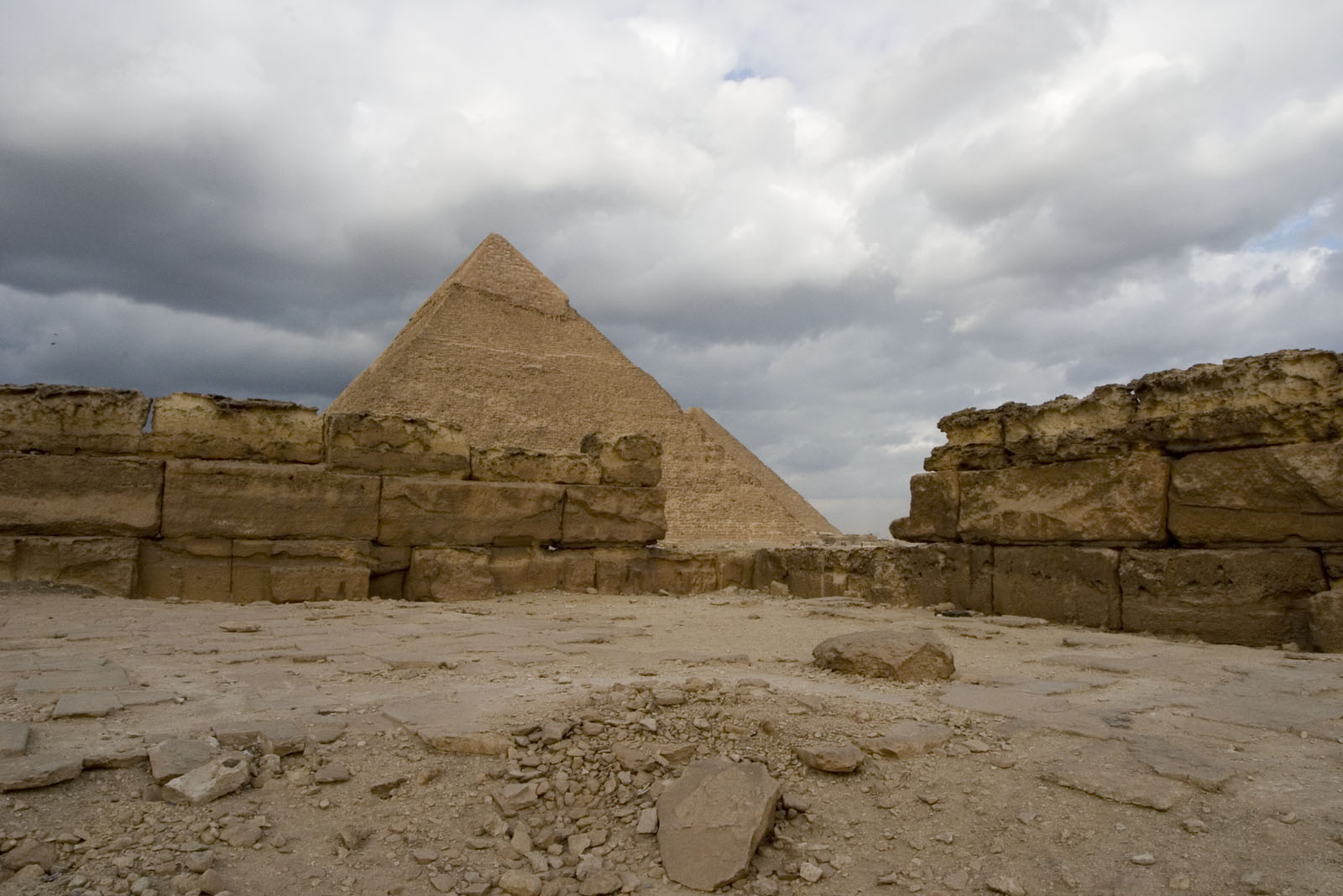 Digital Giza | Menkaure Pyramid Temple
