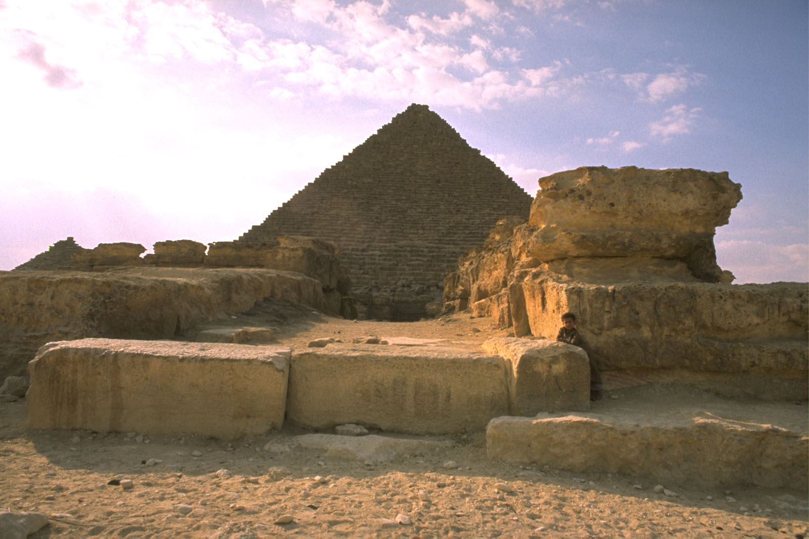Digital Giza | Menkaure Pyramid Temple